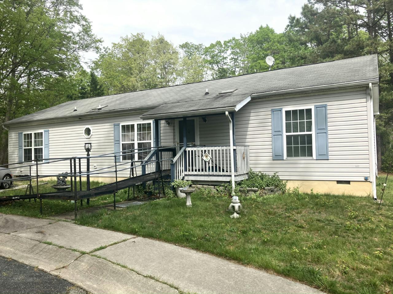 4 Clark Court | Hometown America