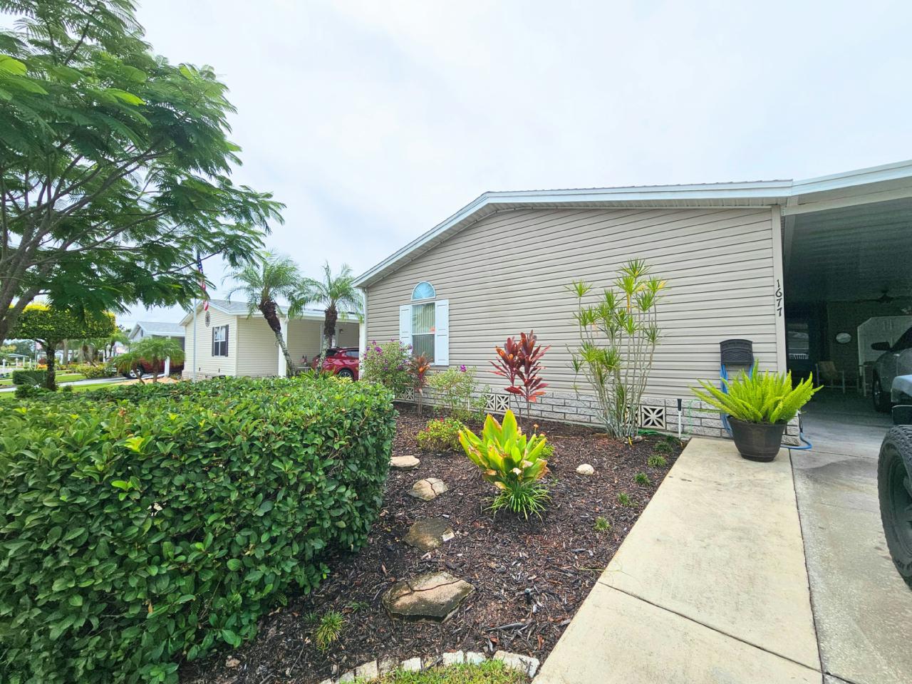 1677 Primrose Lane | Hometown America