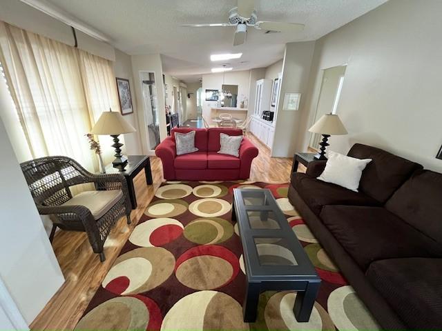 4008 Avenida Del Tura | Hometown America